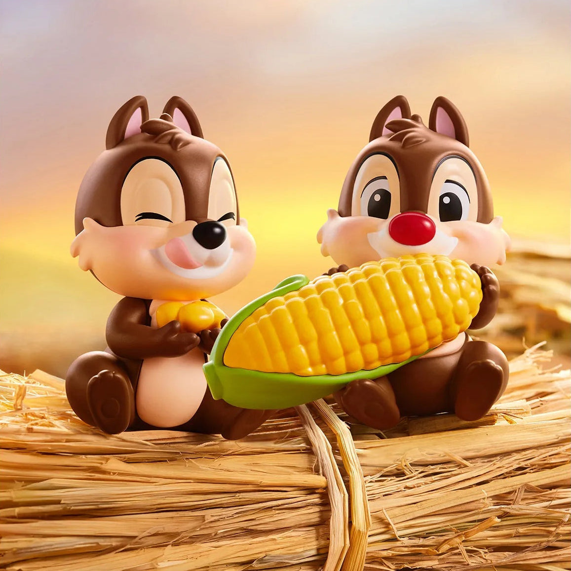Home Right Disney Chip 'N' Dale Fun-loving Brothers Series Figures